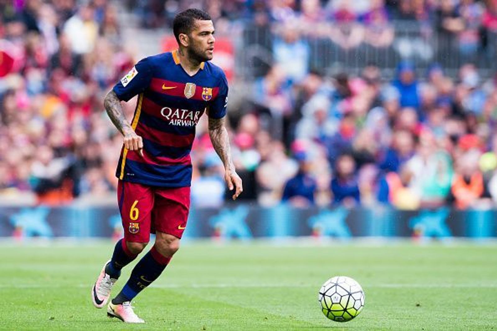 Top 6 Barcelona Defenders of all time
