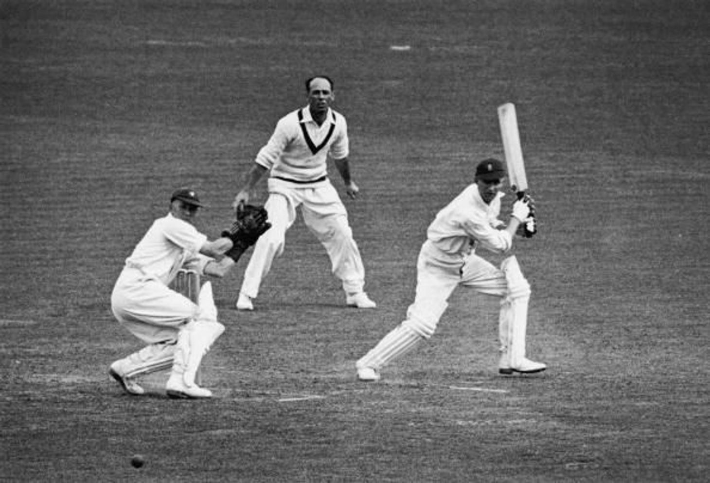 Top 10 England cricketers of all time