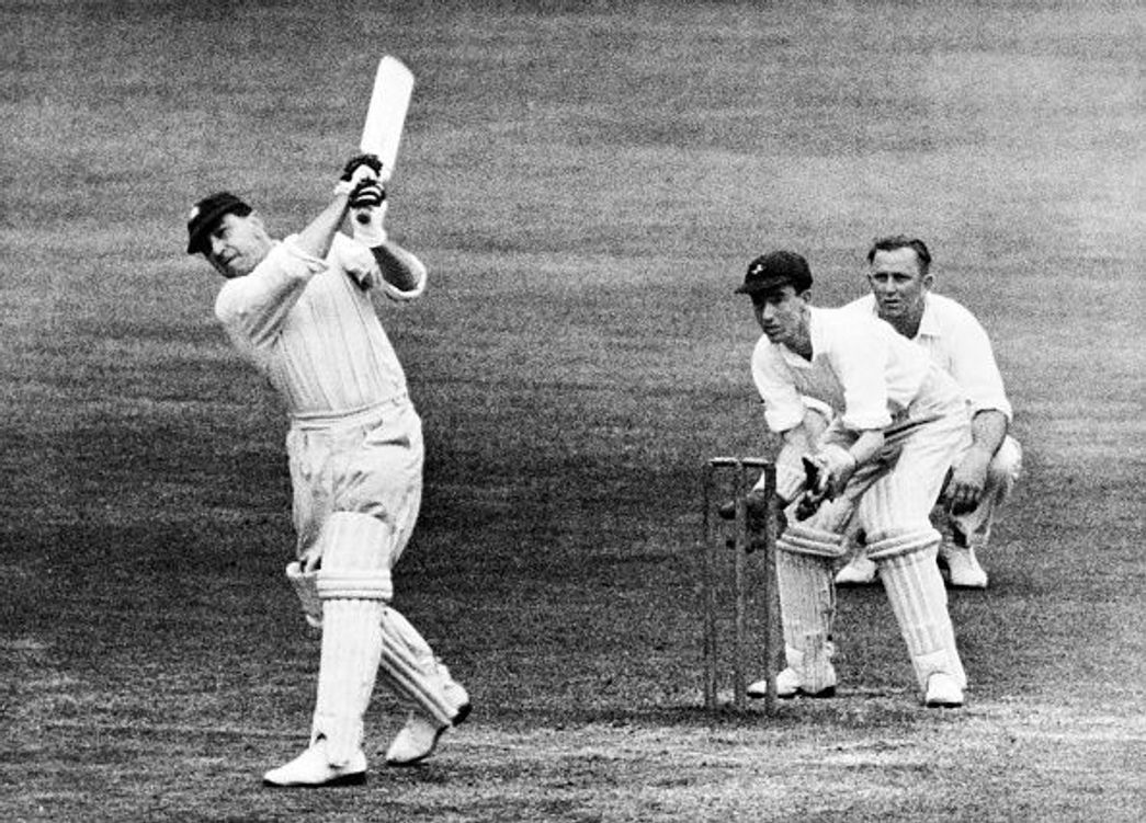 Top 10 England cricketers of all time