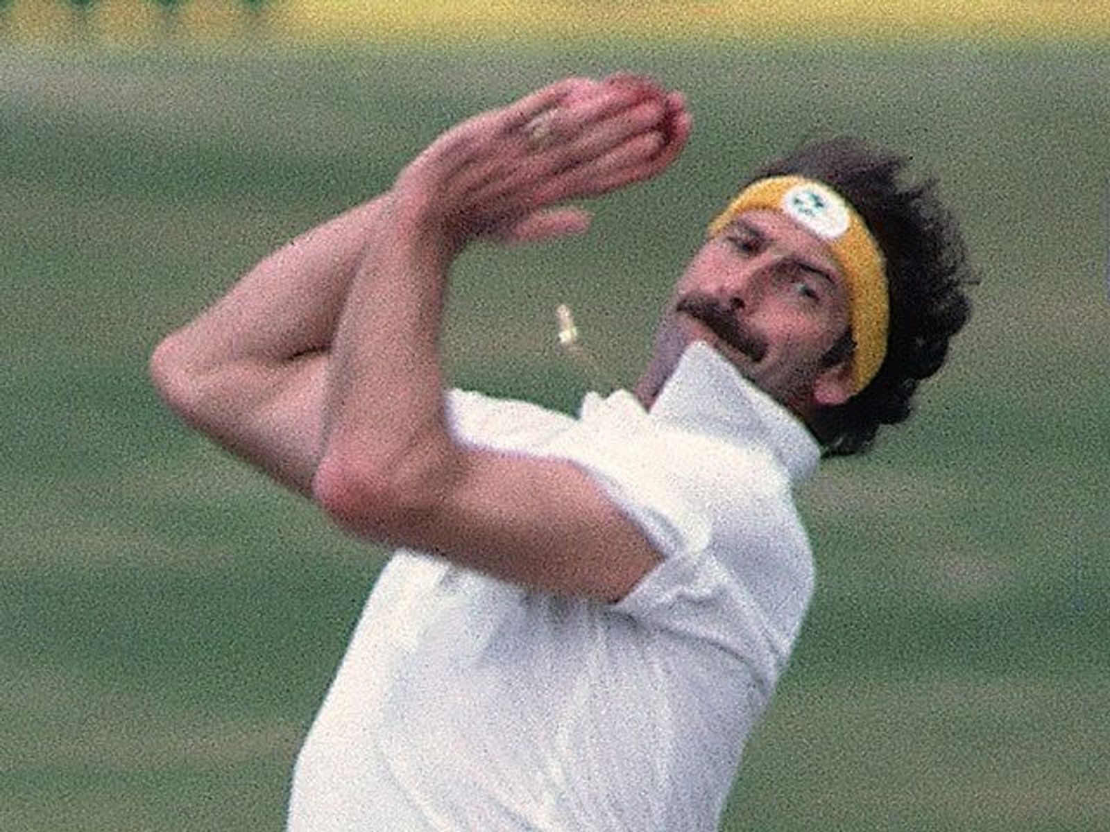 Top 10 Australian fast bowlers of all time