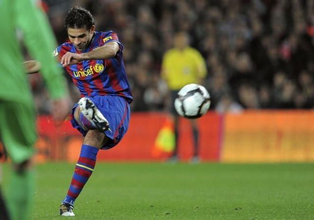 Top 6 Barcelona Defenders of all time