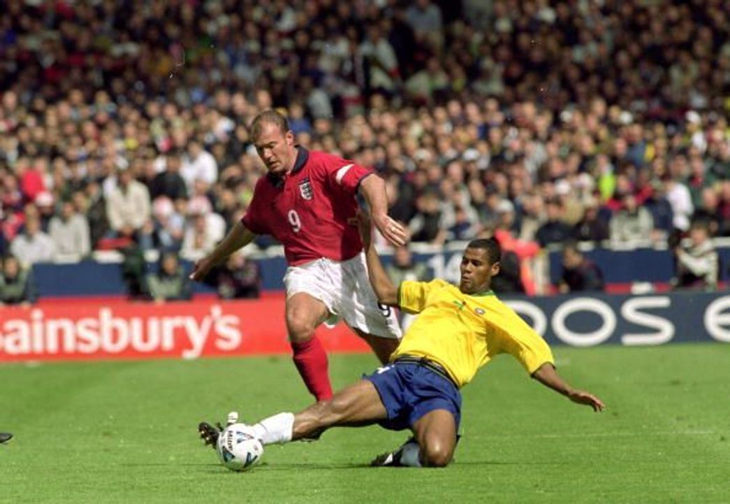 7 greatest Brazilian defenders of all time