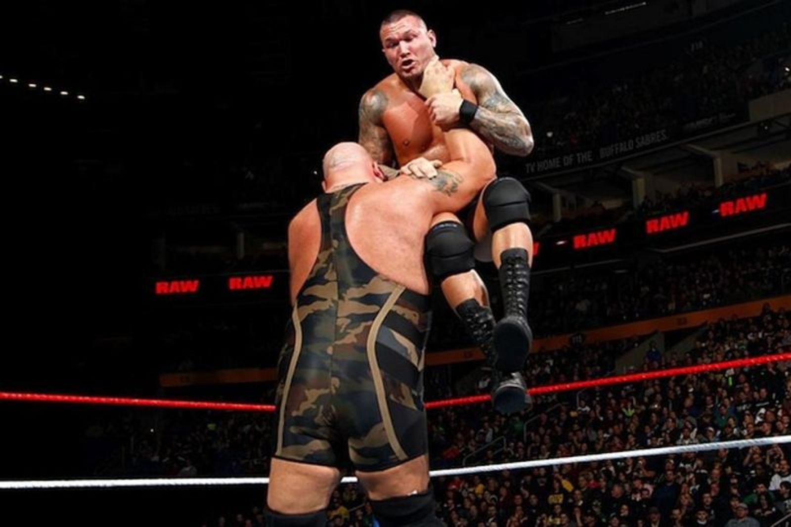 The Chokeslam - Who Did It Best?