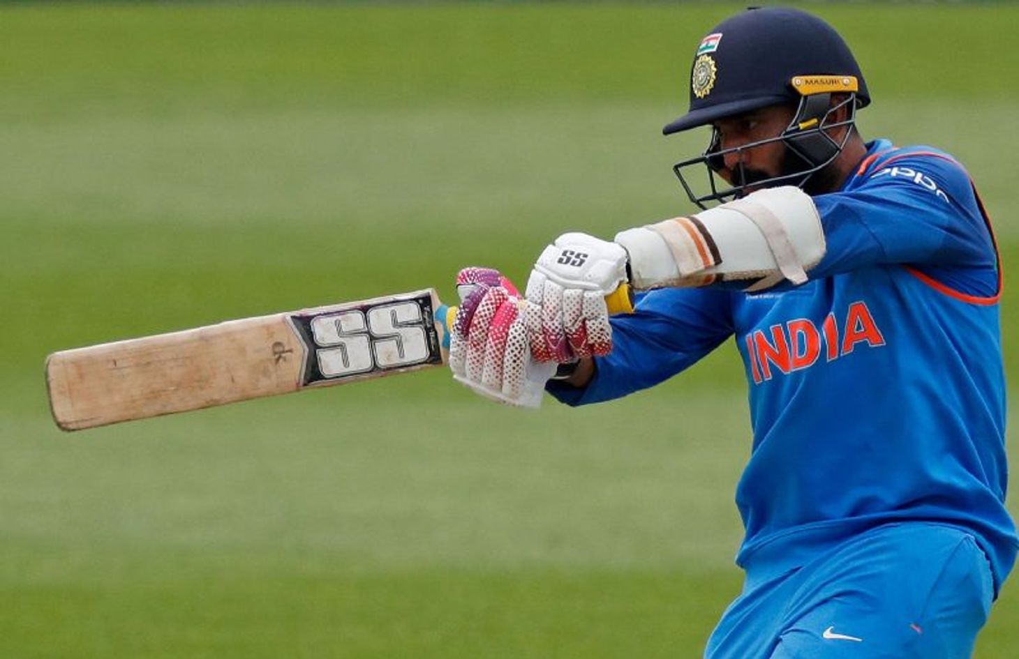 Top 9 cricket bat manufacturers in the world