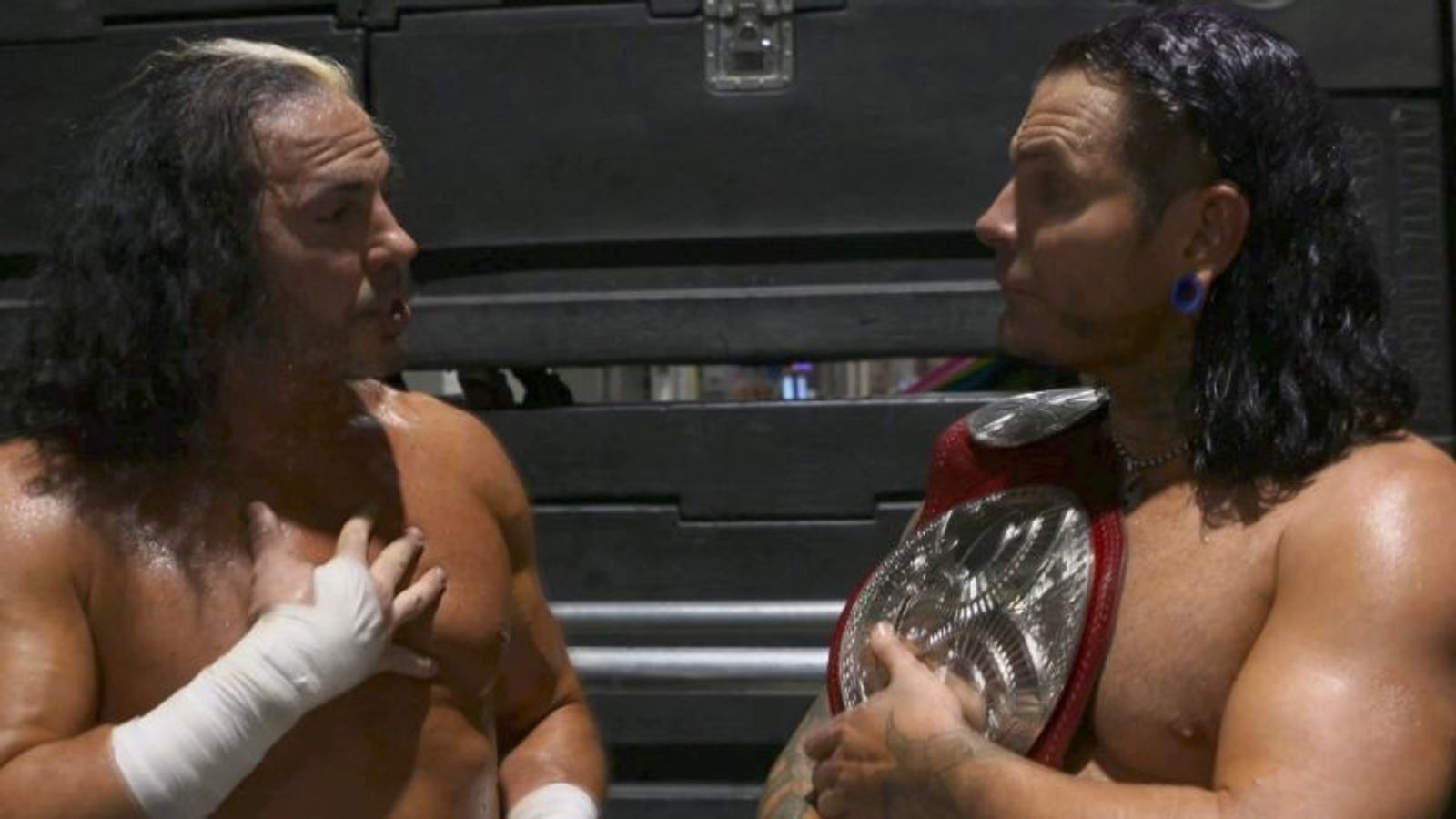 5 memorable matches between real-life brothers or sisters in WWE, WCW ...