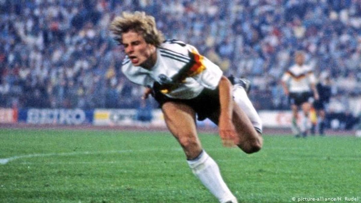 Top 10 German footballers of all time