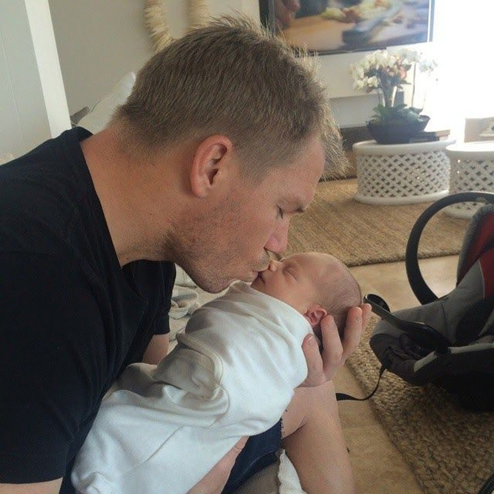 David Warner's Children - Ivy Mae Warner, Indi Rae Warner & Isla Rose ...