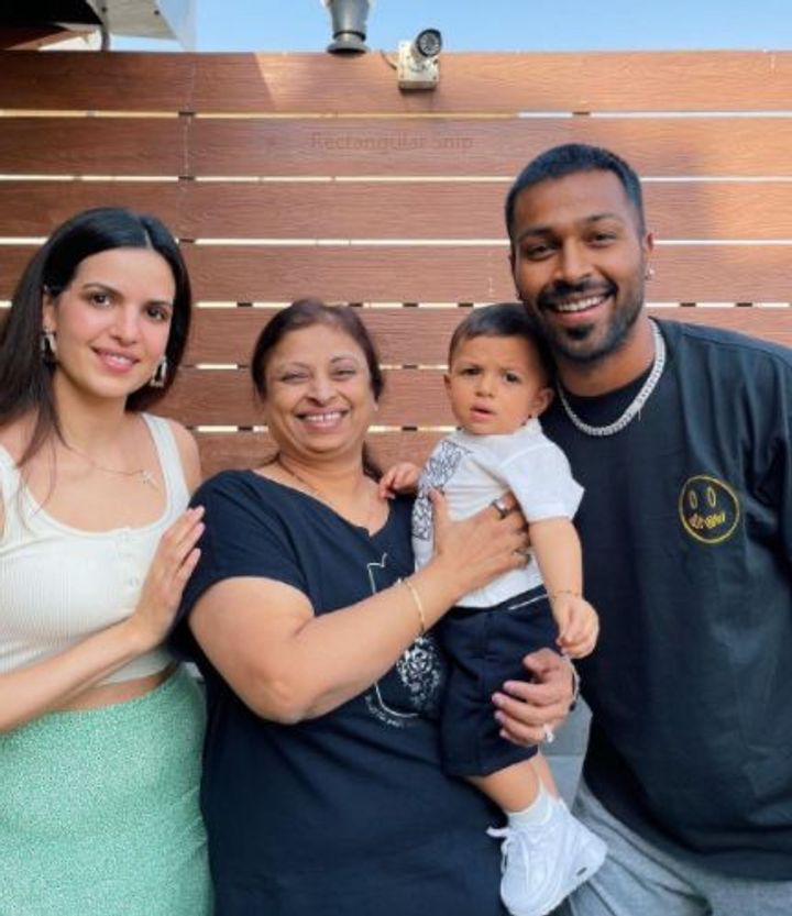 Hardik Pandya’s Family - Father, Mother, Brother, Wife, Son