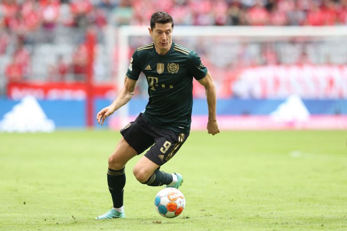 9 best number 9s in world football right now