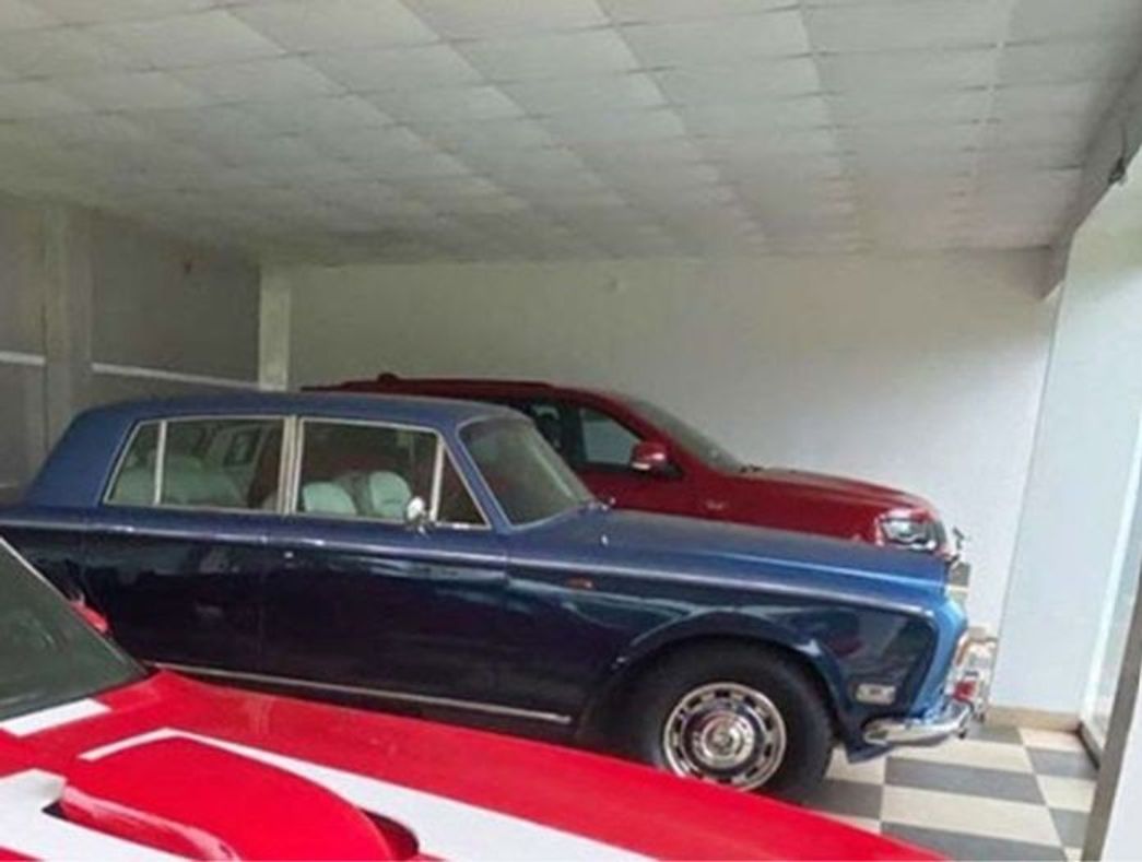 MS Dhoni Cars Collection & Price List