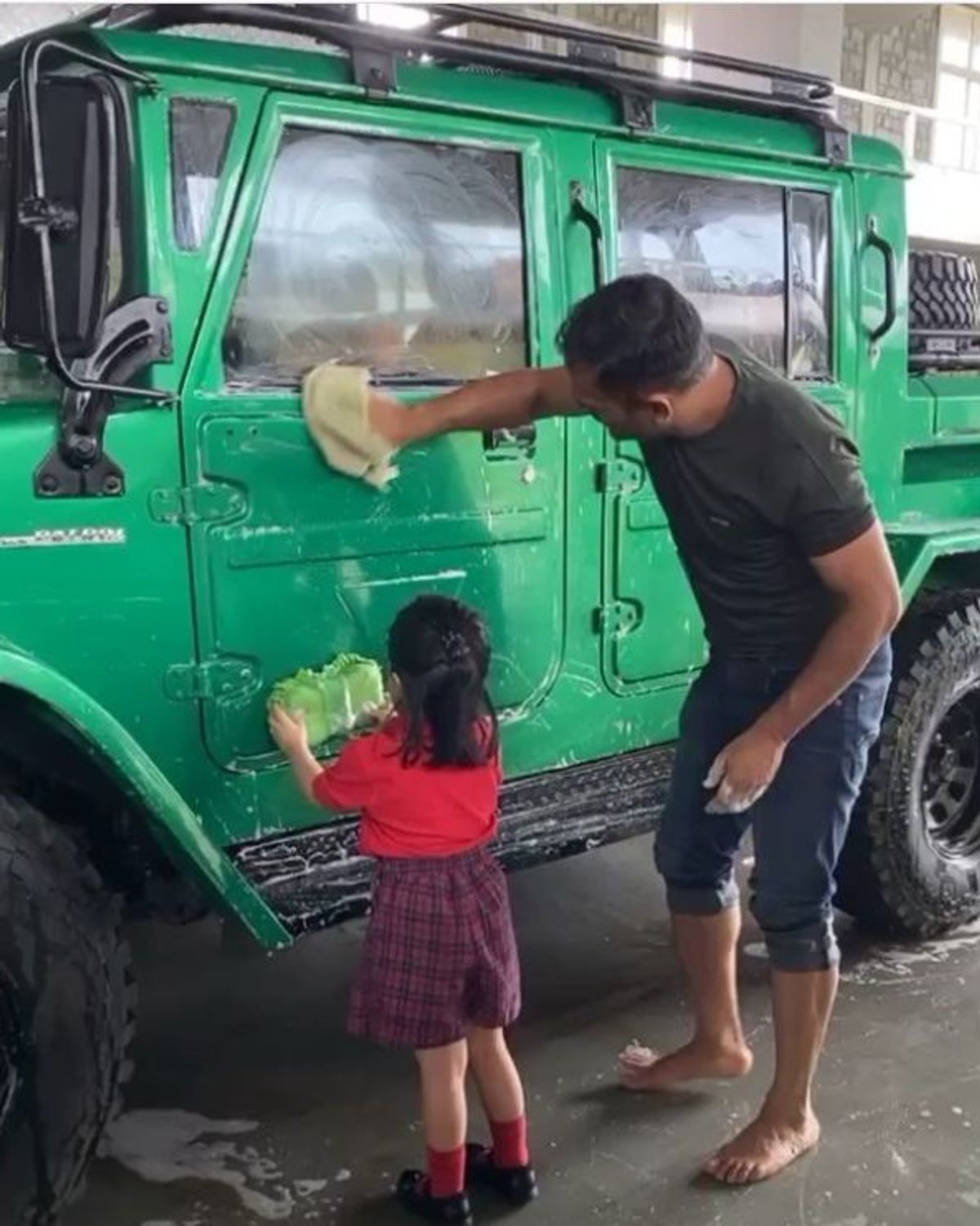 MS Dhoni Cars Collection & Price List