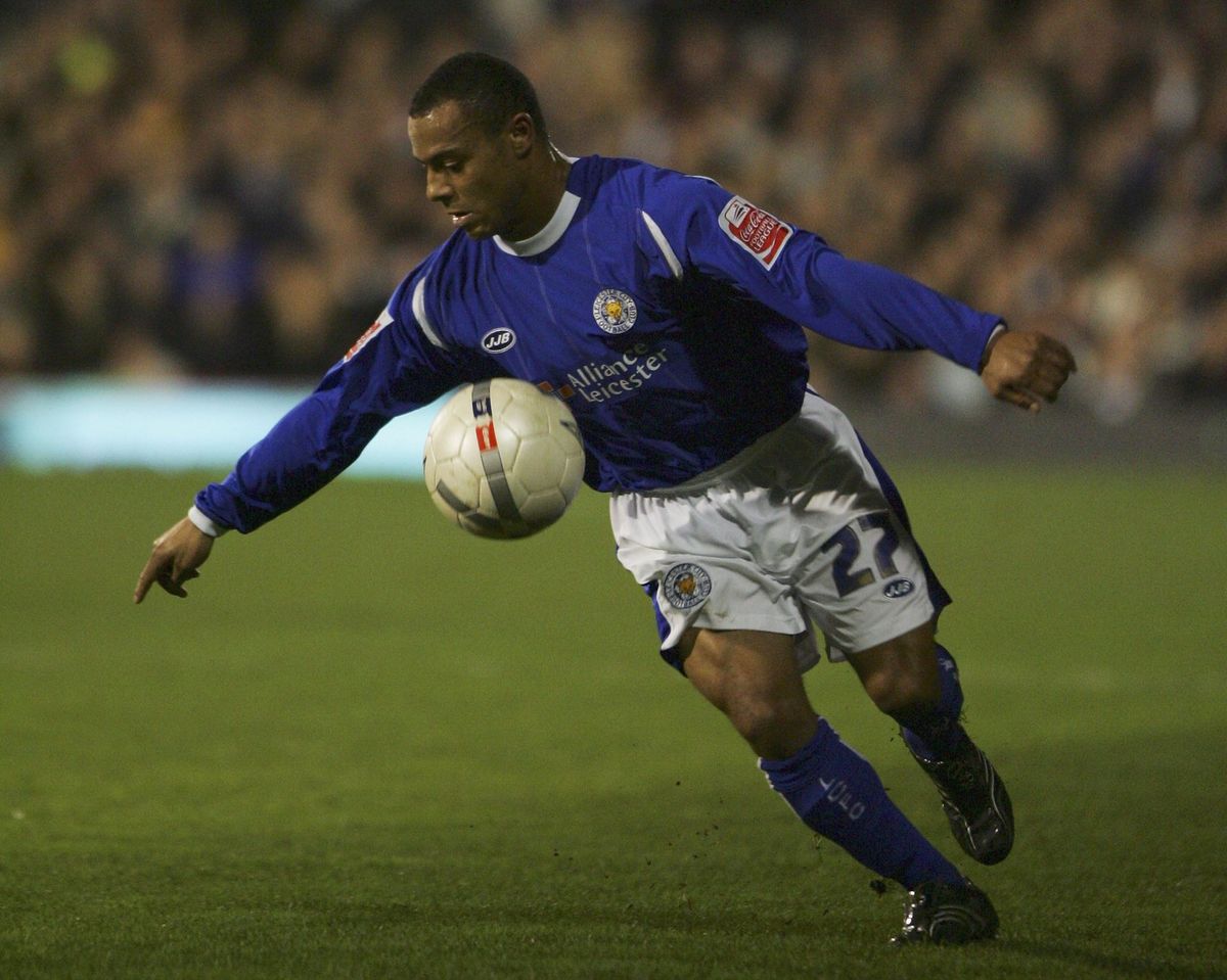 10 shortest football players of all-time