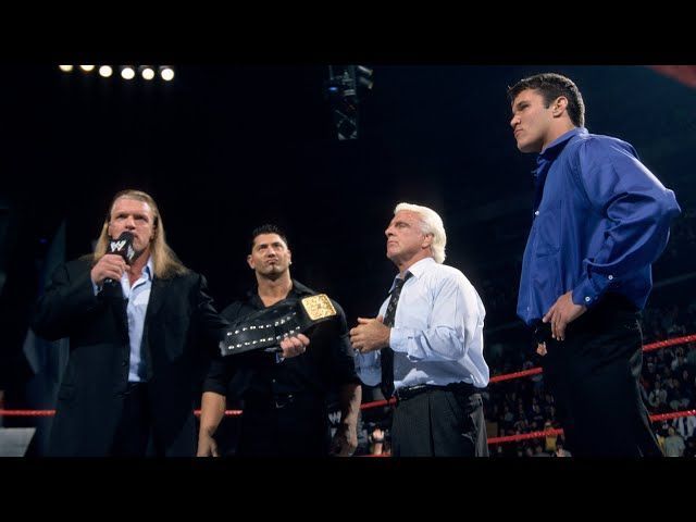 Iconic WWE Stables - Superstars that can return to rejoin