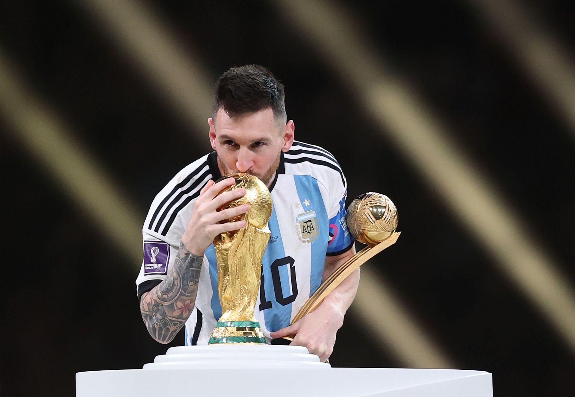 Is Lionel Messi the greatest footballer ever? This former WWE Champion ...