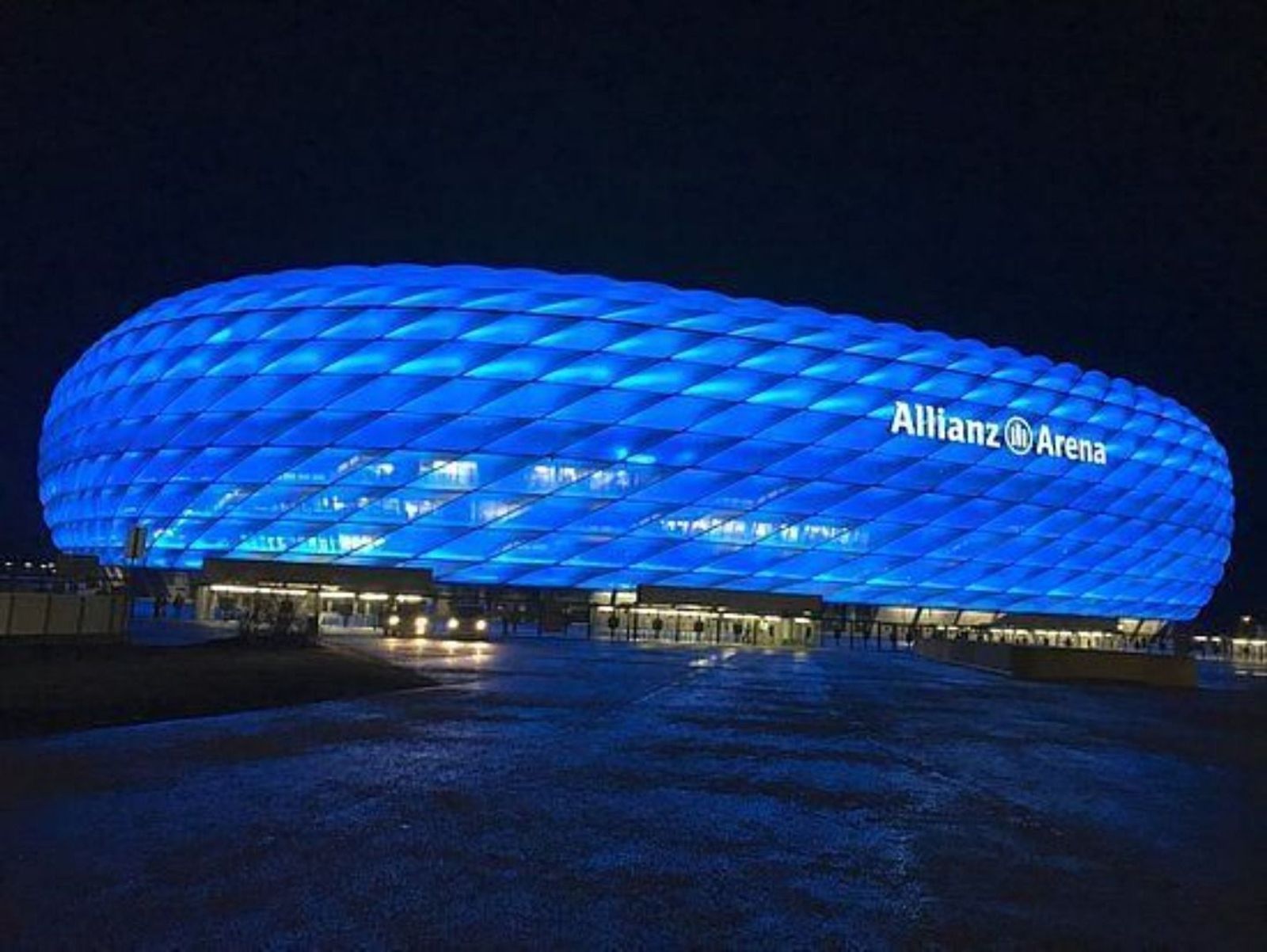10 most beautiful football stadiums in the world