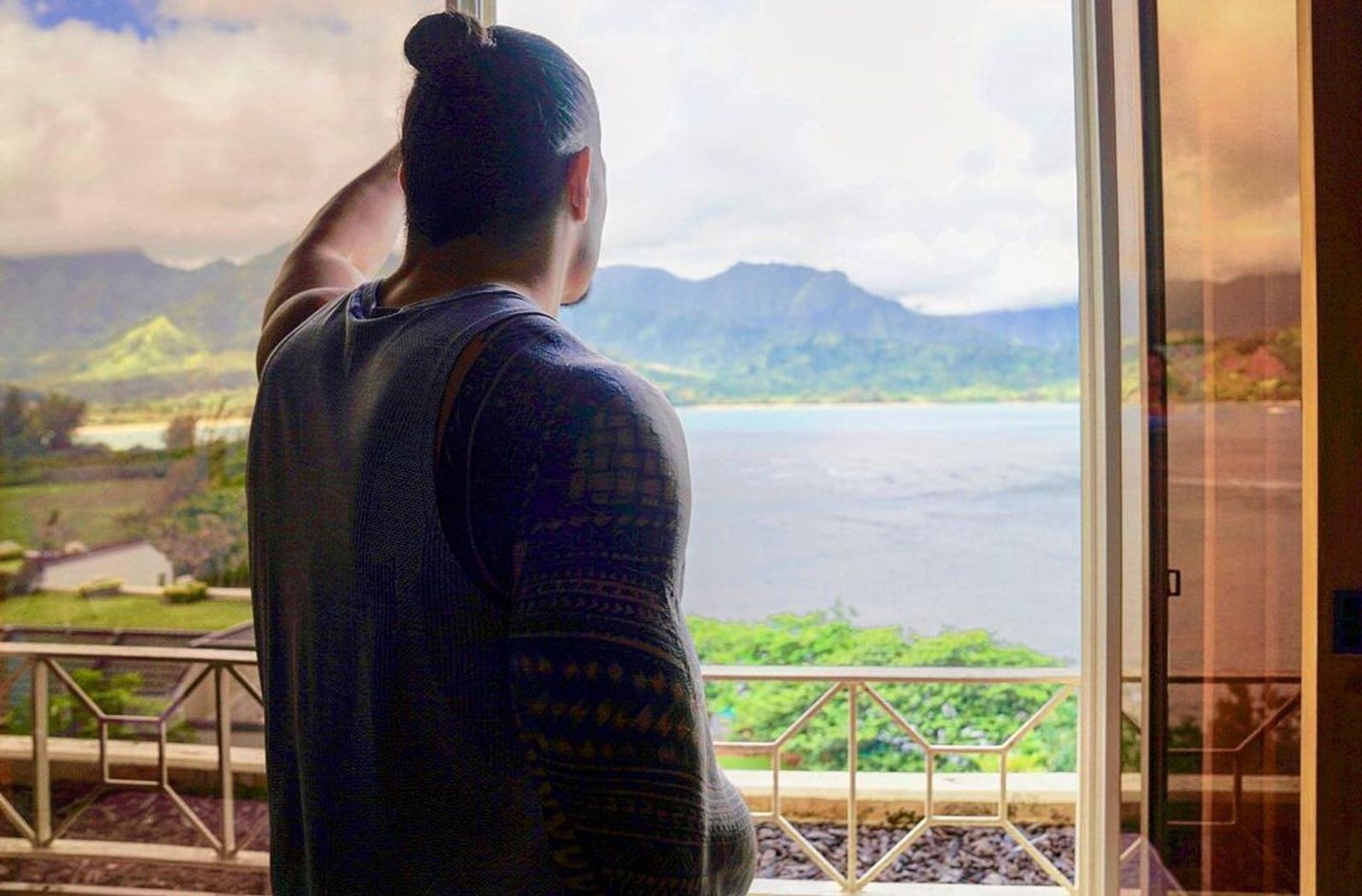 Roman Reigns House: Take a Sneak Peek into the WWE Champion's Home ...