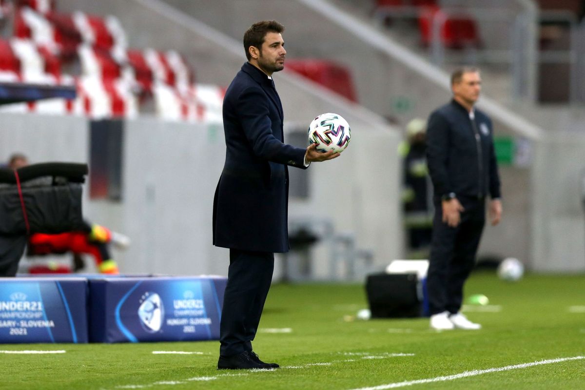 Who is Adrian Mutu? Meet controversial ex-Chelsea star who sucked blood ...