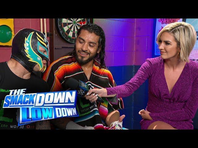 Friday Night SmackDown featuring crazy crowd reactions, interview ...