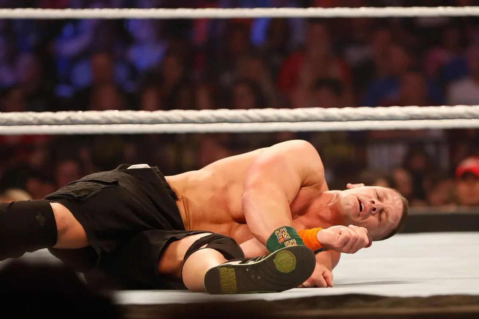 15 WWE Superstars who pooped and pissed in the ring