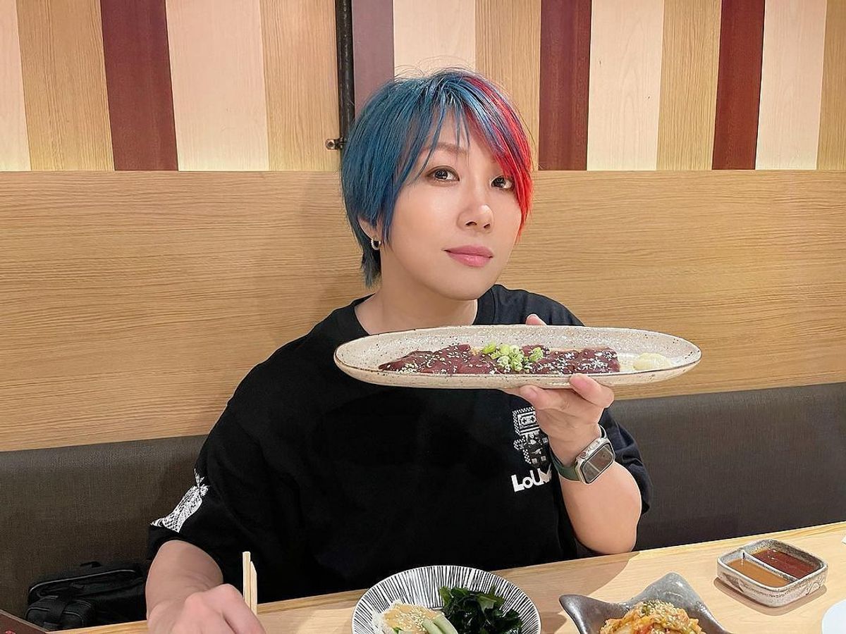 Who is Asuka's Husband? Age, Nationality and More