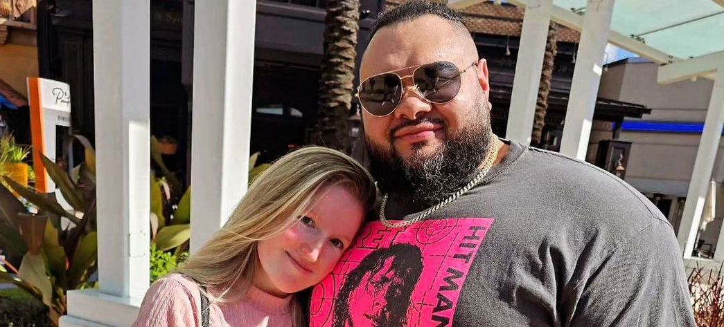 Who all are there in bronson reed's family