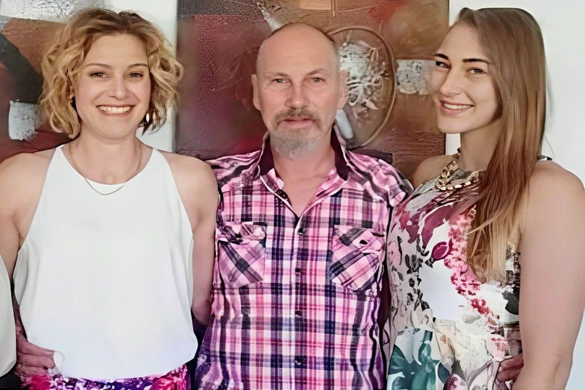 Who Are Rhea Ripley Parents? Nationality & More