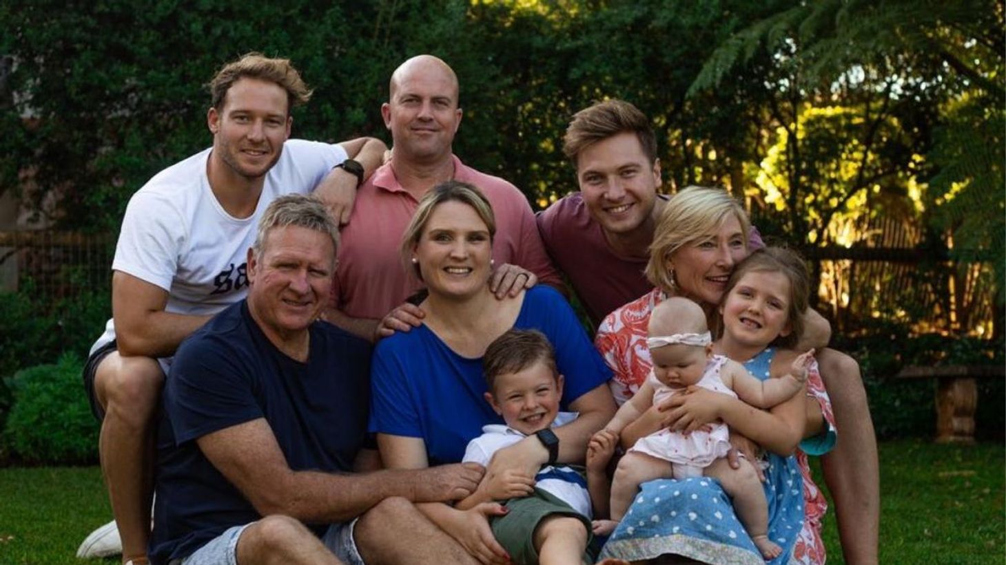 David Miller's Family - Father, Mother, Siblings, Wife & Kids