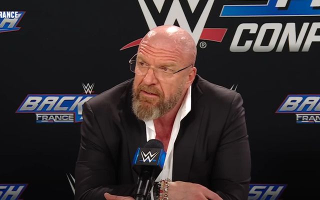 Triple H excitedly welcomes 51-year-old legend to RAW and posts a photo ...