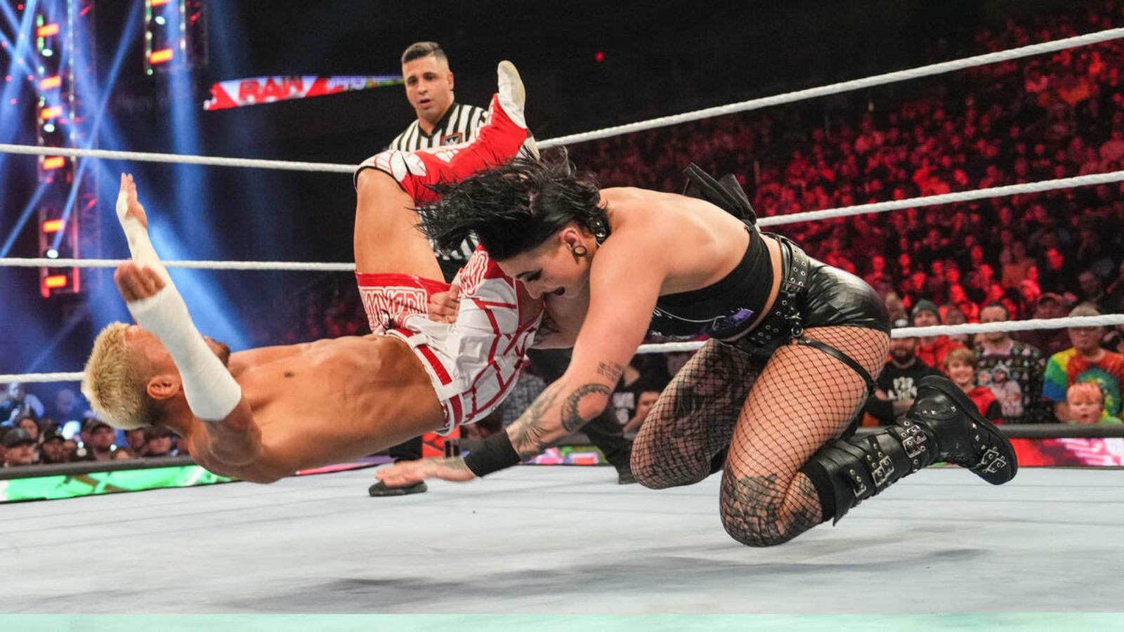 4 things that may happen if Dominik Mysterio betrays Rhea Ripley at WWE ...