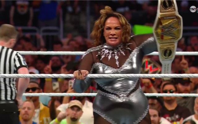 [VIDEO] Tiffany Stratton's Money in the Bank cash-in attempt ...