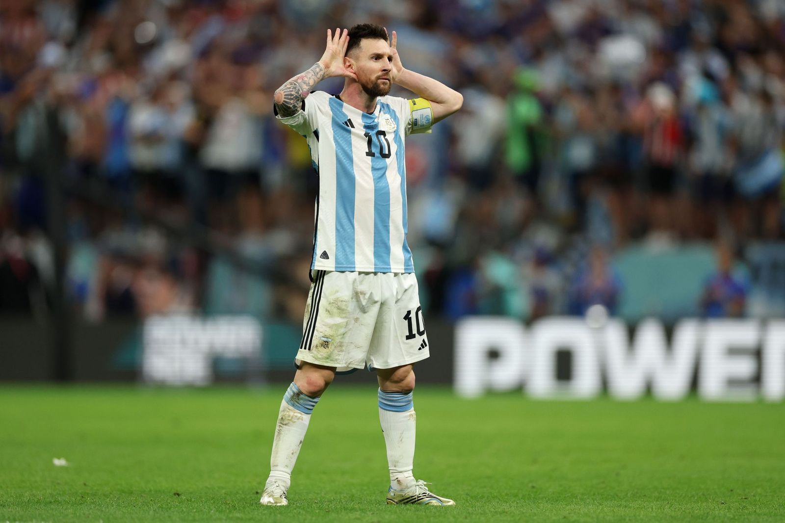 "Continues to reinvent himself" - Juan Roman Riquelme insists Lionel ...