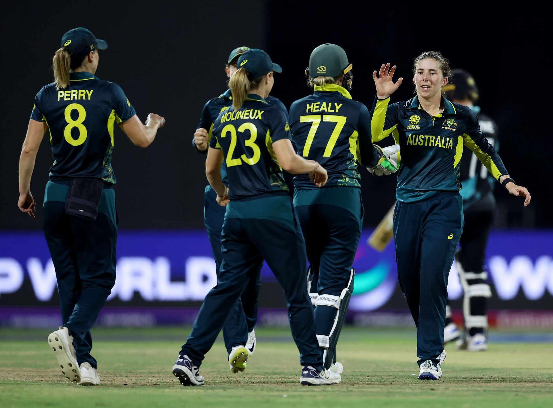 [Watch] Megan Schutt cleans up Eden Carson as Australia register a ...