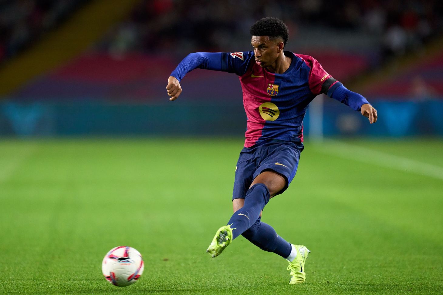 Barcelona star Alejandro Balde names Chelsea winger as one of his ...