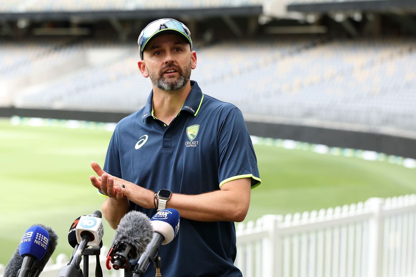 Nathan Lyon Family - Father, Mother, Siblings, Wife, Kids