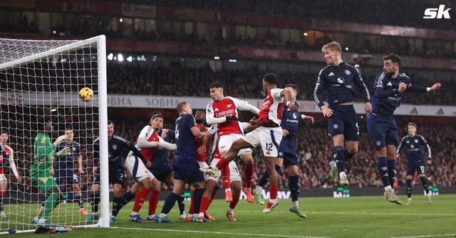 "Arsenal moving like prime Stoke City", "Bring back Ten Hag" - Social ...