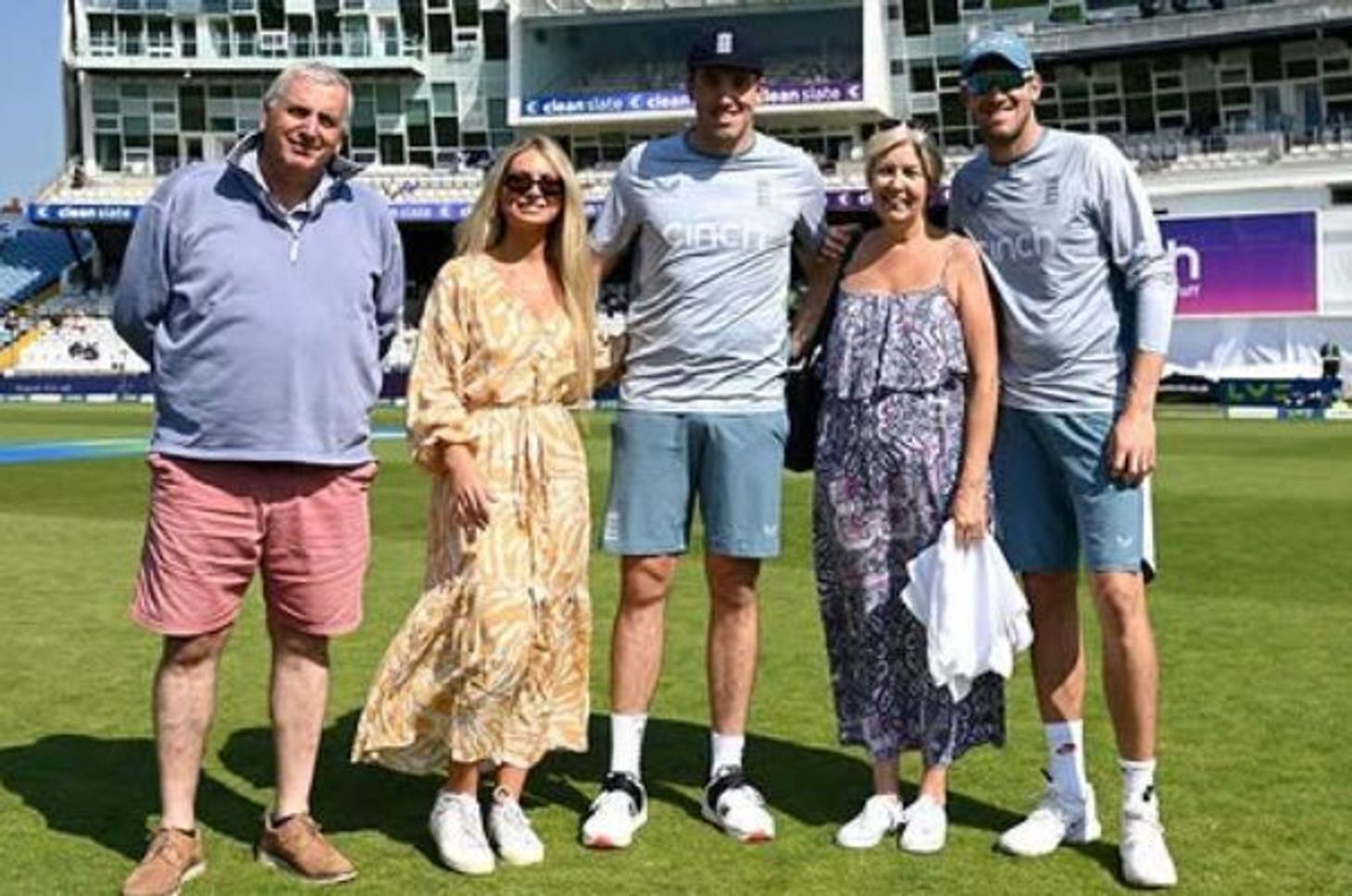 Jamie Overton family - father, mother, and sibling