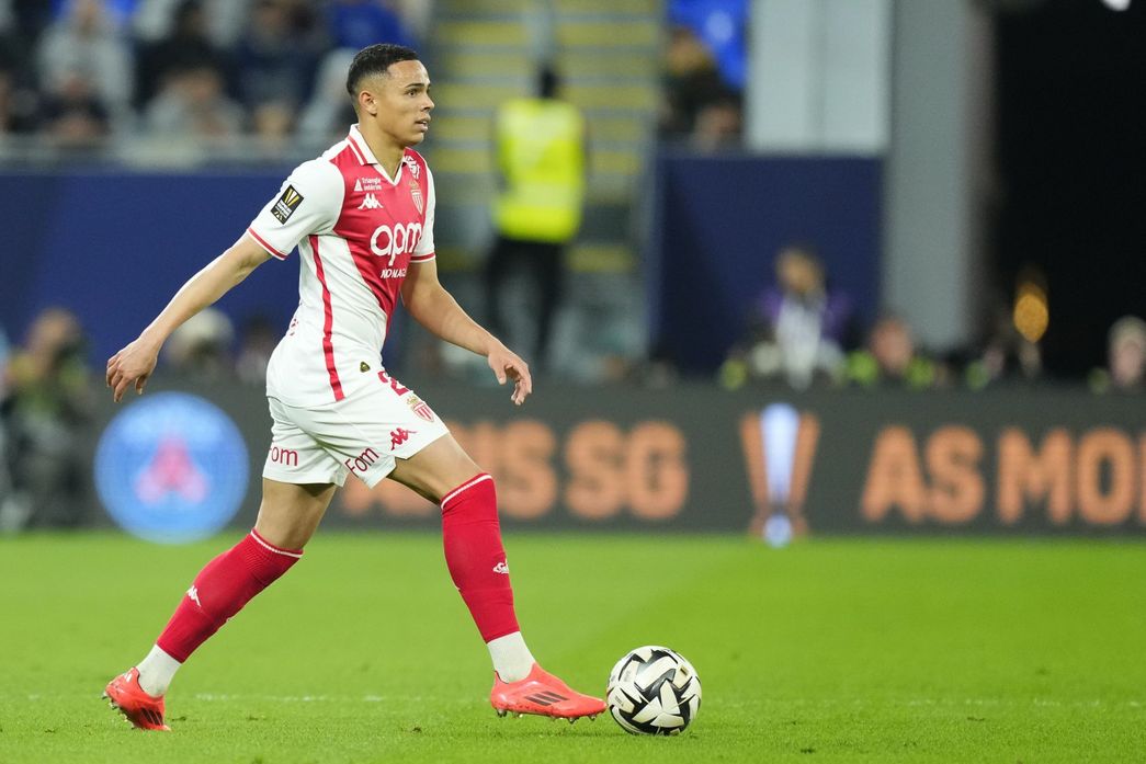 Barcelona Transfer News Roundup: Catalans receive Jonathan David boost, club wants Vanderson ...