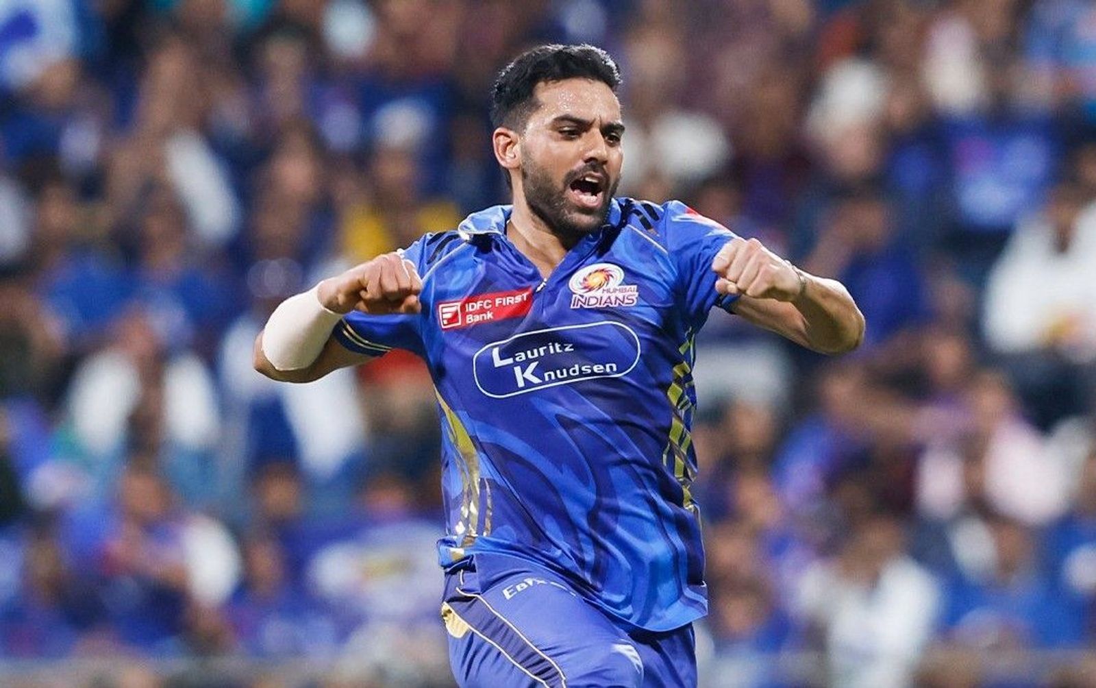 Quinton de Kock perishes for 1 to Deepak Chahar as KKR get off to ...