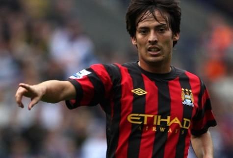 Manchester City's David Silva is the same as Xavi and Iniesta, says Mancini