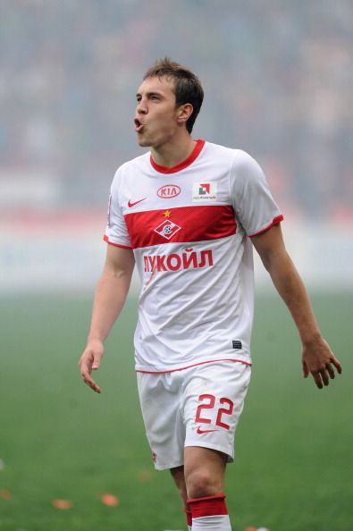 We can turn Dzyuba into a great: Emery