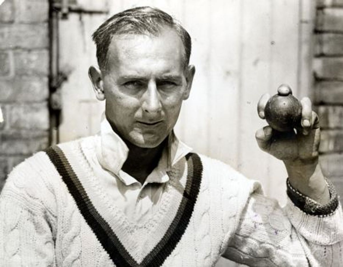 10 greatest left handed bowlers in the history of cricket