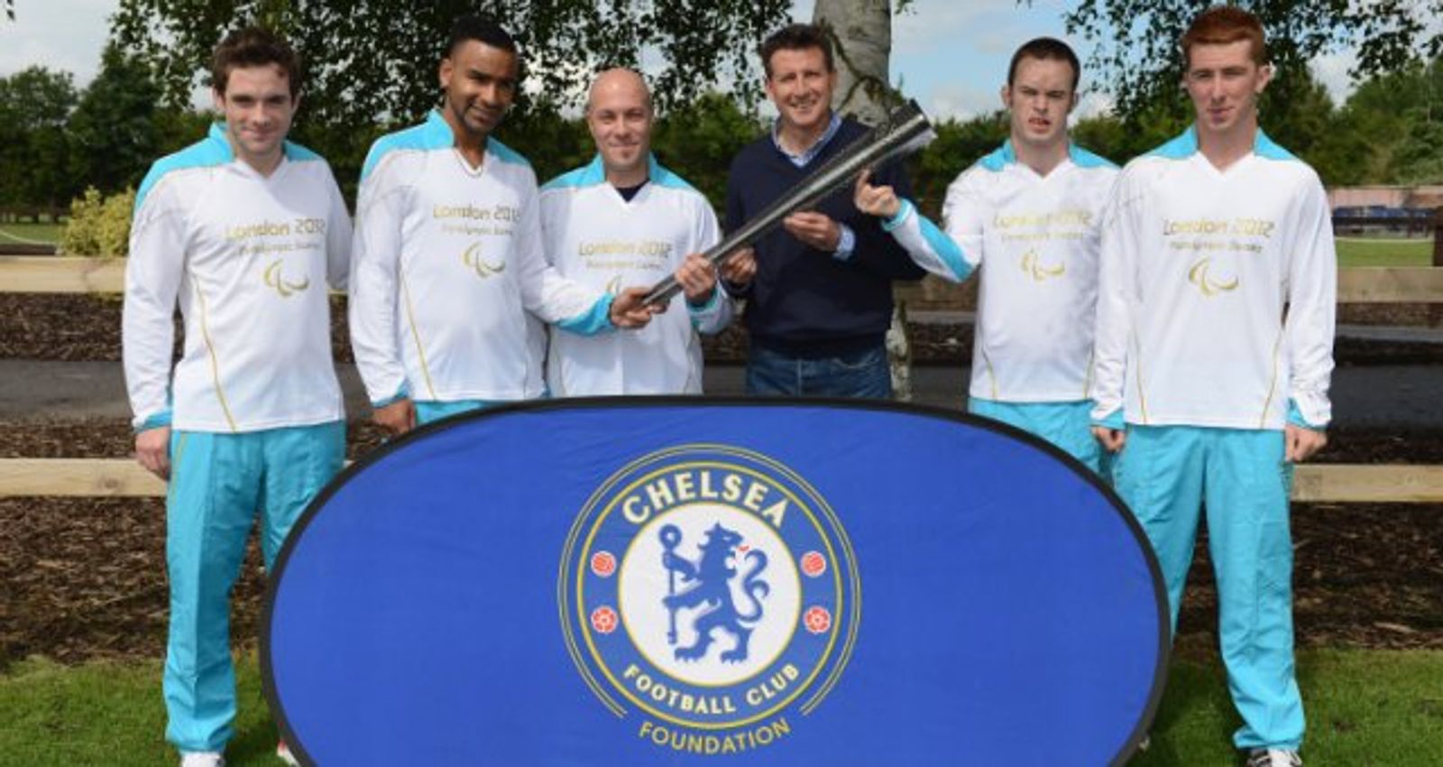 Top 10 famous Chelsea fans