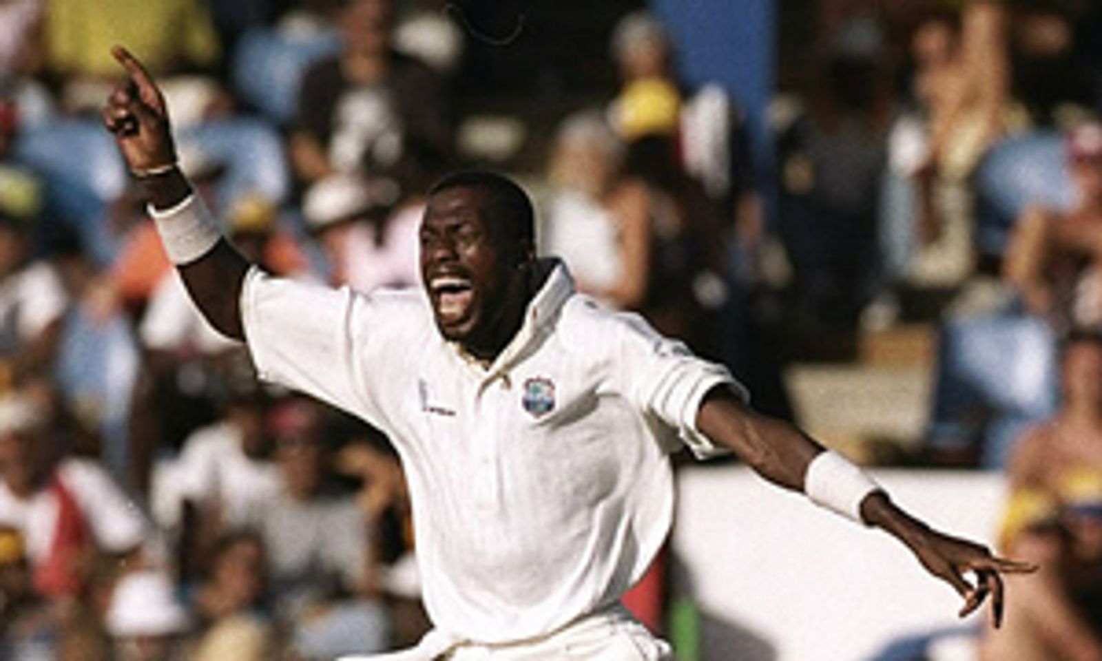 5 best bowling performances of Curtly Ambrose