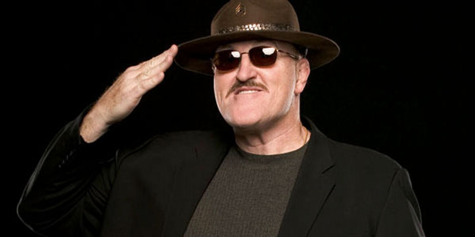 10 WWE Superstars who served in the Military