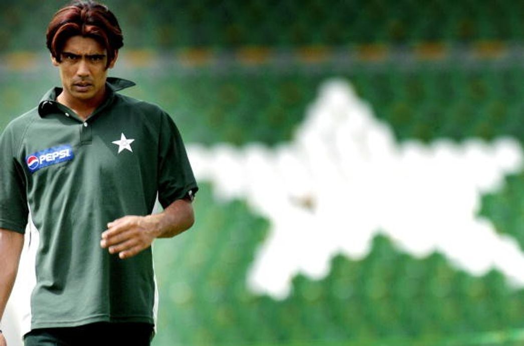 Top 10 fastest bowlers in the history of cricket