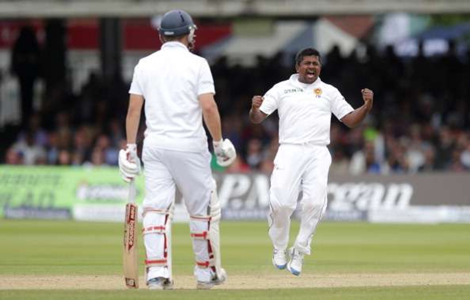 Top 10 ranked bowlers in the world (based on ICC rankings)