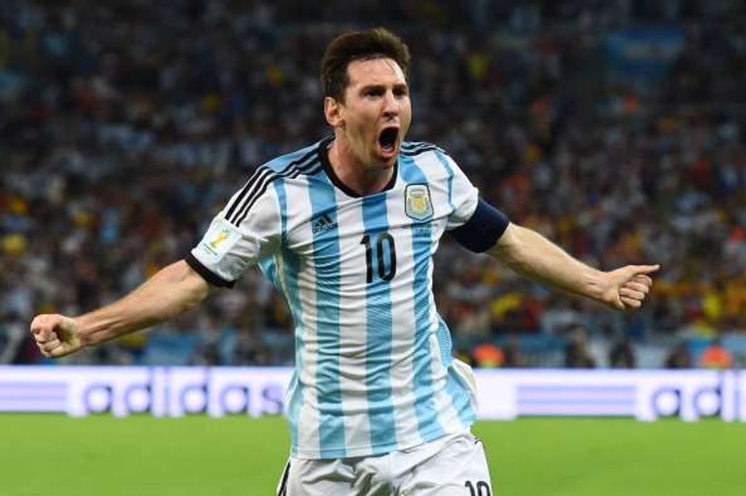 5 reasons why we love Lionel Messi